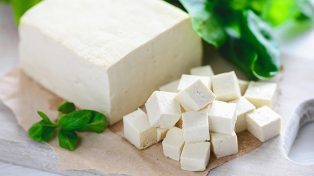 7 Sumber Protein Nabati Terbaik, Tempe Salah Satunya - Greeners.Co