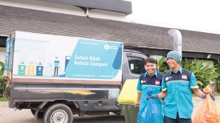 Waste4Change Beri Penghargaan Komunitas dan Institusi Peduli Sampah